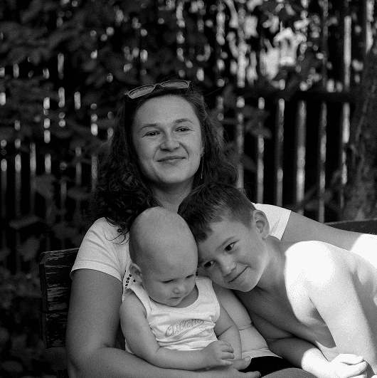 Olive food ingredient checker. Smarter choices for families